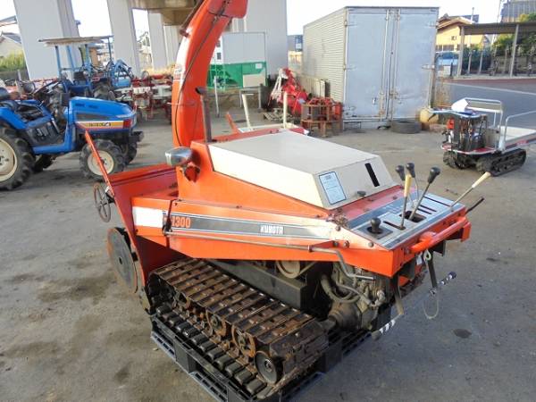 クボタ除雪機KSB-1300 ディーゼル ジャンク品(除雪機)｜売買されたオークション情報、yahooの商品情報をアーカイブ公開 - オークファン（aucfan.com）