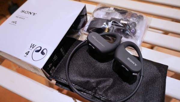 防水ウォークマン Sony NW-WS413(本体)｜売買されたオークション情報、yahooの商品情報をアーカイブ公開 - オークファン ...