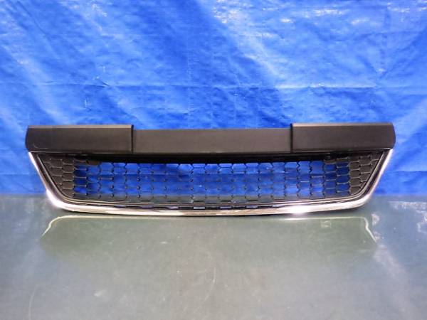 L456 ヴィッツ NCP131 前期 RS ロアグリル バンパーグリル 53102-52040 53112-52300 良品(フロント ...