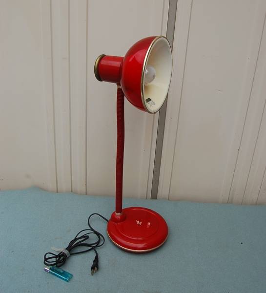 レトロ シャープ Sharp ef 電気スタンド 白熱燈器具 LS-906 赤：蛇腹(照明)｜売買されたオークション情報、yahooの商品情報をアーカイブ公開 - オークファン（aucfan.com）