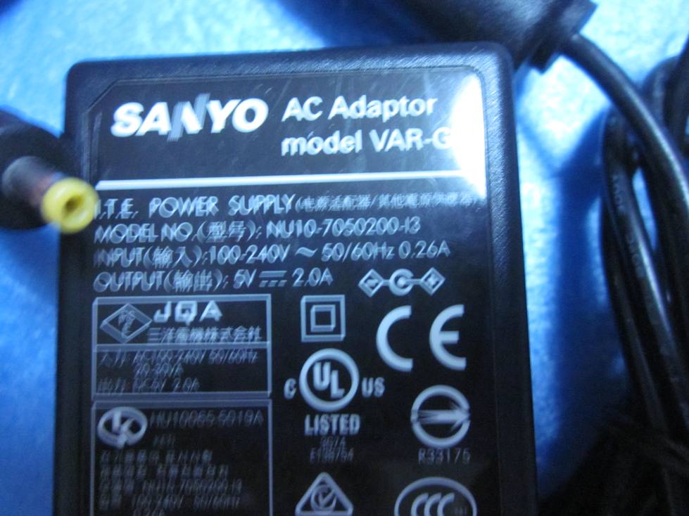 SANYO 三洋 純正 ACアダプター VAR-G8 DC5V 2A ACコード付き(変圧器、アダプター)｜売買されたオークション情報、yahooの商品情報をアーカイブ公開 - オークファン ...