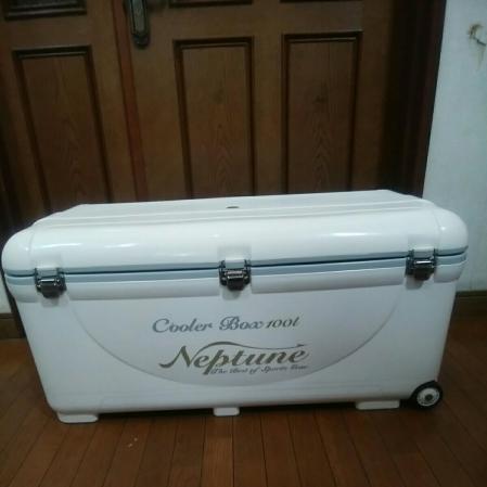 Neptune ネプチューン 大型クーラーボックス COOLER BOX 100L 魚釣り バーベキューなど各種イベントに 直接取引優先 品 ...