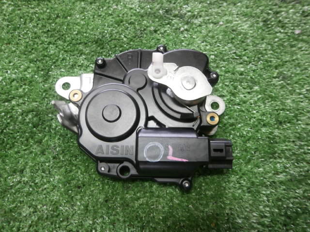 A2069-E VOXY ZRR70W 左 レリーズモーター 3L 811605 AISIN 左 パワースライドドア リリース モーター ...