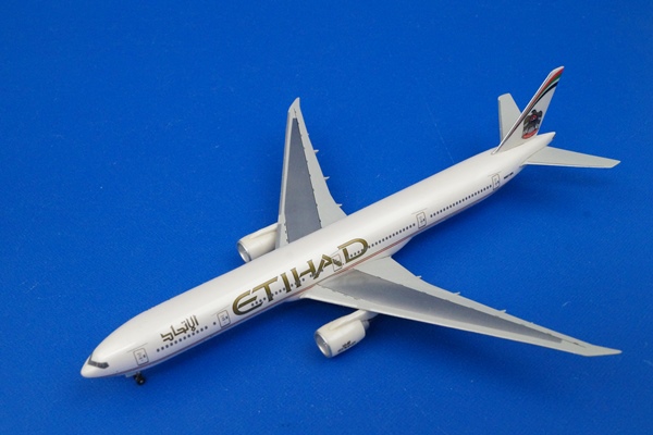 ドラゴン/55889 1/400 B777-300ER エティハド N6018N(民間航空機)｜売買されたオークション情報、yahooの商品 ...