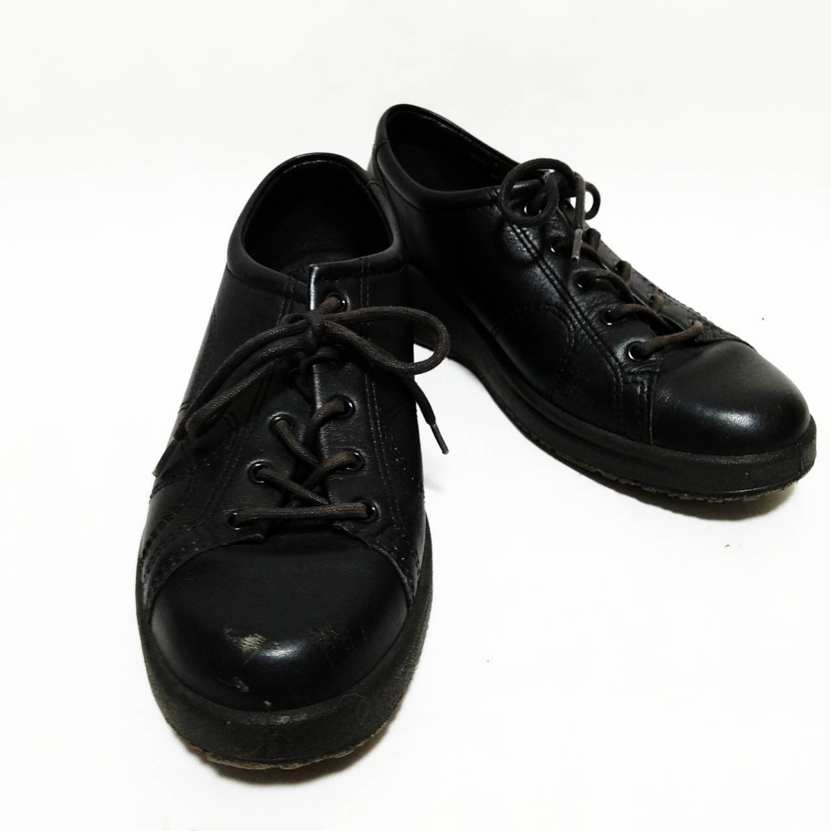 b0596 ecco エコー レディース ウォーキングシューズ スニーカー 黒 靴 シューズ 22.5cm 3E 婦人靴(ウォーキングシューズ)｜売買されたオークション情報、yahooの商品 ...