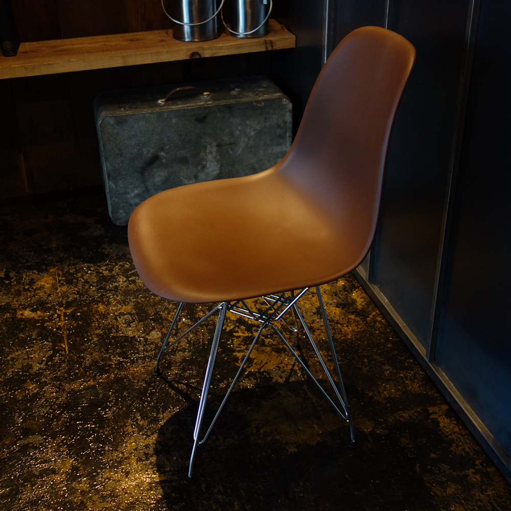 イームズ DSR シェルチェア 椅子 Eames チェア イス DSRチェア 家具 DSW RAR ダイニング ソファ オフィスチェア 茶(プラスチックフレーム)｜売買されたオークション情報 ...