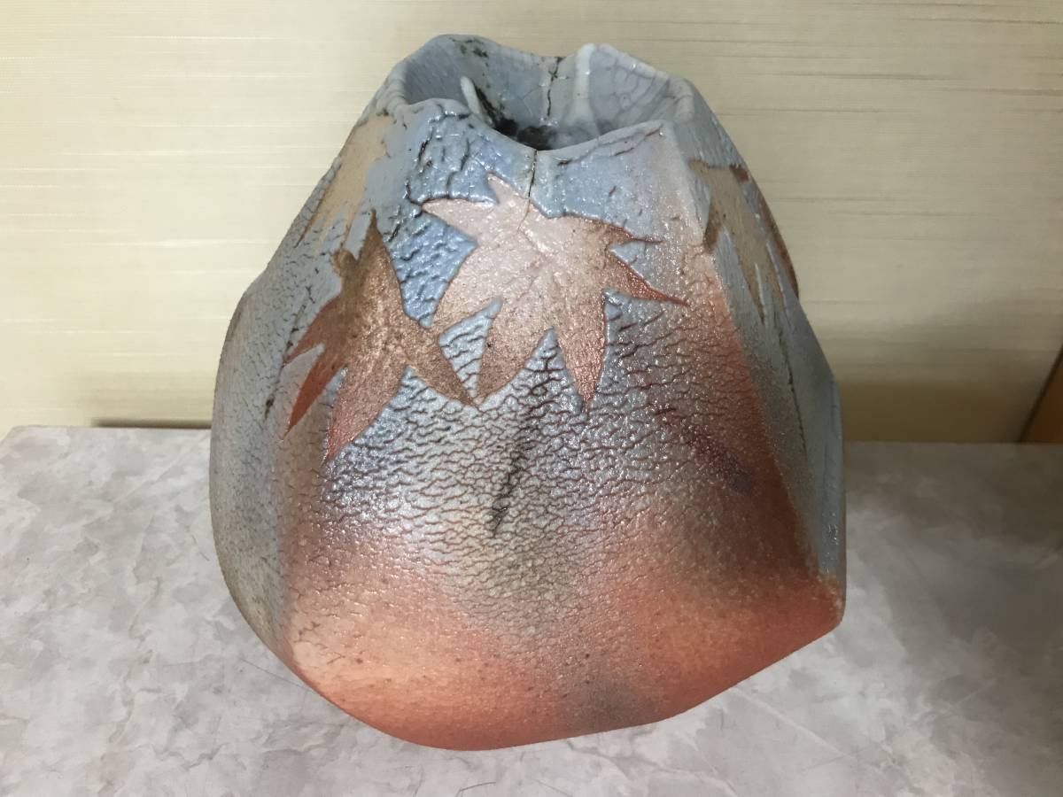 岐阜県重要無形文化財 林正太郎作 万葉志野 紅葉紋壺 共箱 共布 しおり付き(志野)｜売買されたオークション情報、yahooの商品情報をアーカイブ公開 - オークファン（aucfan.com）