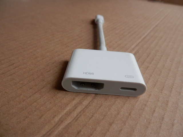 iPad HDMI変換ケーブル Apple 純正 Lightning Digital AVアダプタ(その他)｜売買されたオークション情報、yahooの商品情報をアーカイブ公開 - オークファン ...