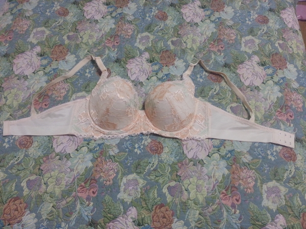 シャルレ パレッティ ブラジャー C80 ライトベージュ 3/4カップ FA222 激安 高級下着(80以上)｜売買されたオークション情報、yahooの商品情報をアーカイブ公開 ...