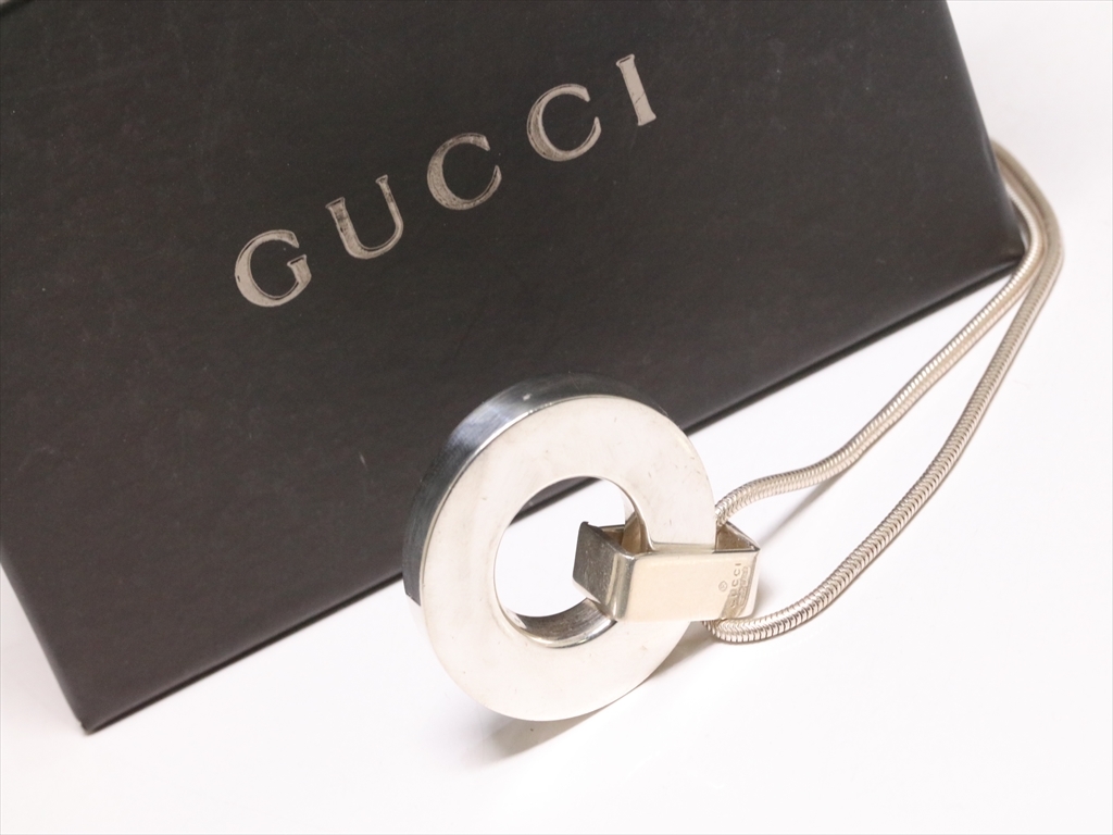 正規良品 GUCCI/グッチ 925 ロングネックレス サークル型 メンズ シルバー トップ大きめ 箱付き ル358(ネックレス、ペンダント、チョーカー)｜売買されたオークション情報 ...