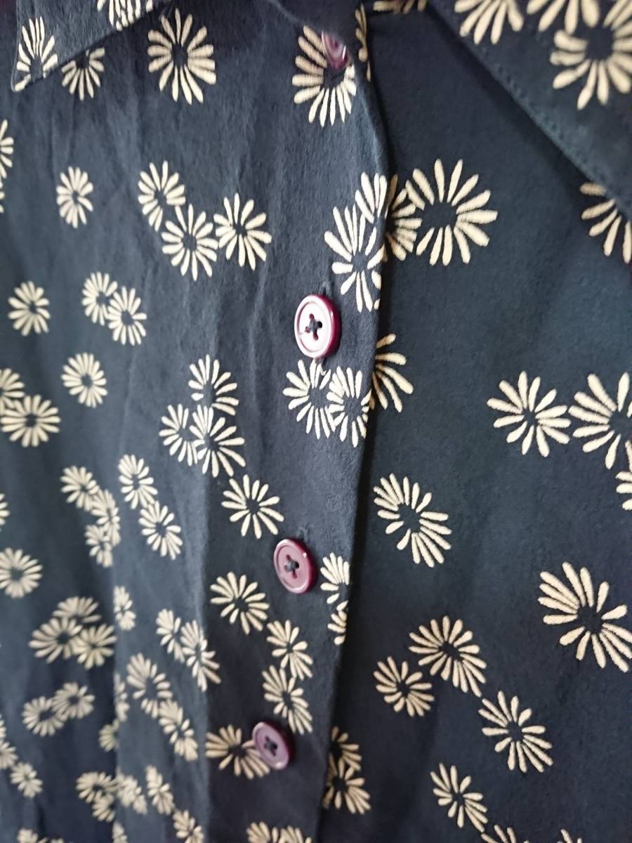 5402MY DKNY / ダナキャランニューヨーク サイズ 2 ブラック 花 フラワー柄 シルク 100％ 半袖シャツ レディース ウーマン ...