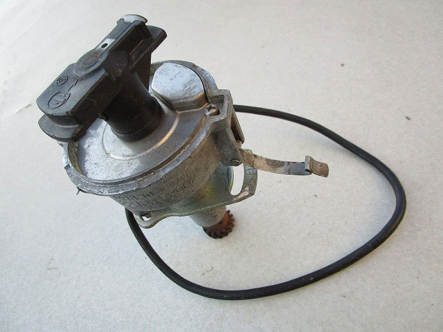 ニッサン純正 FJ20エンジン.デストリビューターAssy 日立22100-R2002 旧車R30.DR30前期型スカイラインRSターボ点火 ...