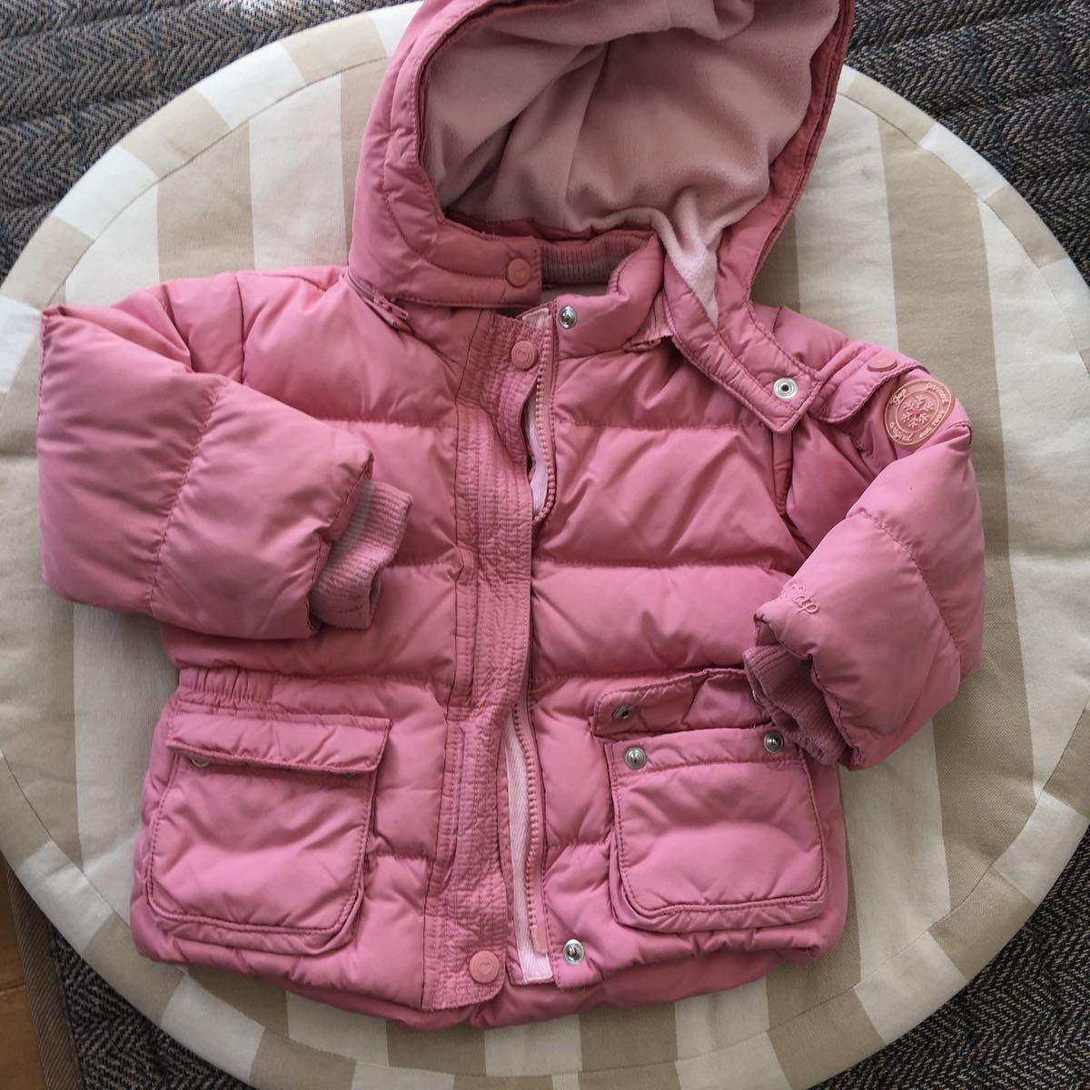 GAP ジャンパー 女の子 95センチ(90（85～94cm）)｜売買されたオークション情報、yahooの商品情報をアーカイブ公開 - オークファン（aucfan.com）