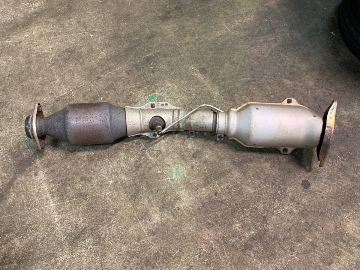 E11 ノート HR15DE フロントパイプ フロントマフラー 触媒 センサー付き(触媒)｜売買されたオークション情報、yahooの商品情報をアーカイブ公開 - オークファン（aucfan.com）