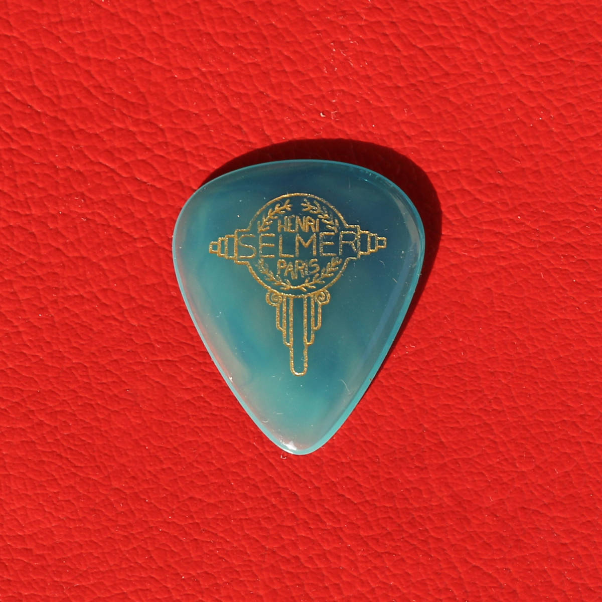 ジプシースイング用ピック Selmer Pick Jean Barault Django(ティアドロップ型)｜売買されたオークション情報 ...