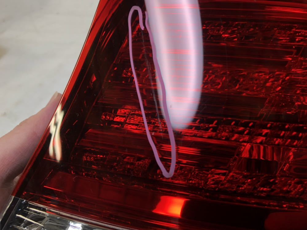 2320 クラウン ロイヤル 210 右テールライト 右テールランプ STANLEY 30-404 81551-30D11(テールライト ...