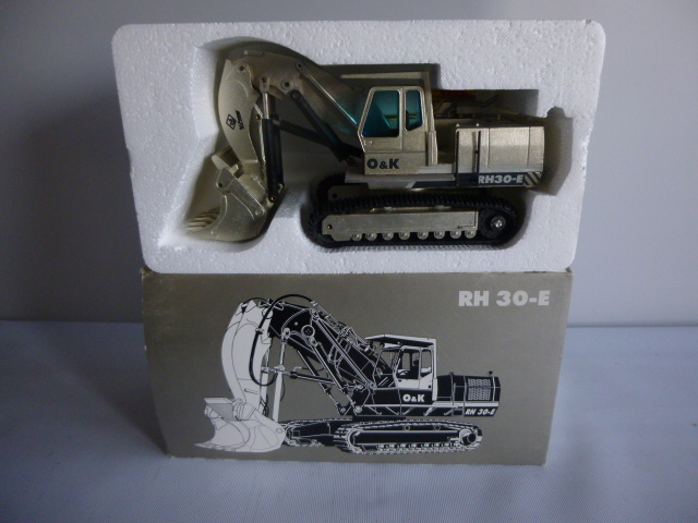 ミニカー/作業車 O&K RH30-E /Germany(建設車両、作業車)｜売買されたオークション情報、yahooの商品情報をアーカイブ公開 ...