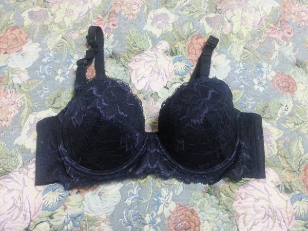 シャルレ パレッティ ブラジャー A75 ブラック 3/4カップ FA222 激安(75)｜売買されたオークション情報、yahooの商品情報をアーカイブ公開 - オークファン（aucfan.com）