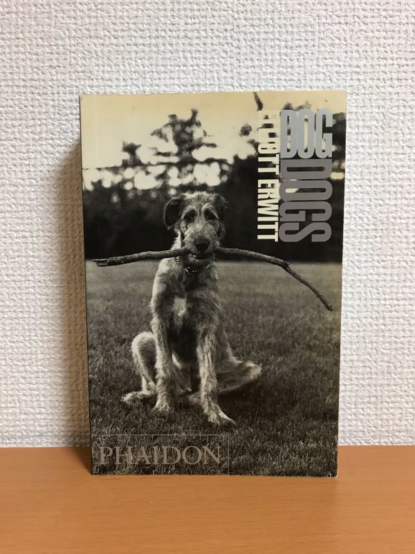Dog Dogs Elliott Erwitt 犬の写真のバイブル エリオット アーウィット 写真集(アート写真)｜売買されたオークション情報 ...