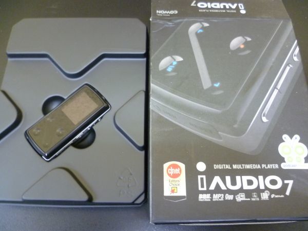 展示品 COWON iAUDIO 7 i7-16G-RD 16GB ポータブルオーディオプレーヤー ブラック(本体)｜売買されたオークション ...