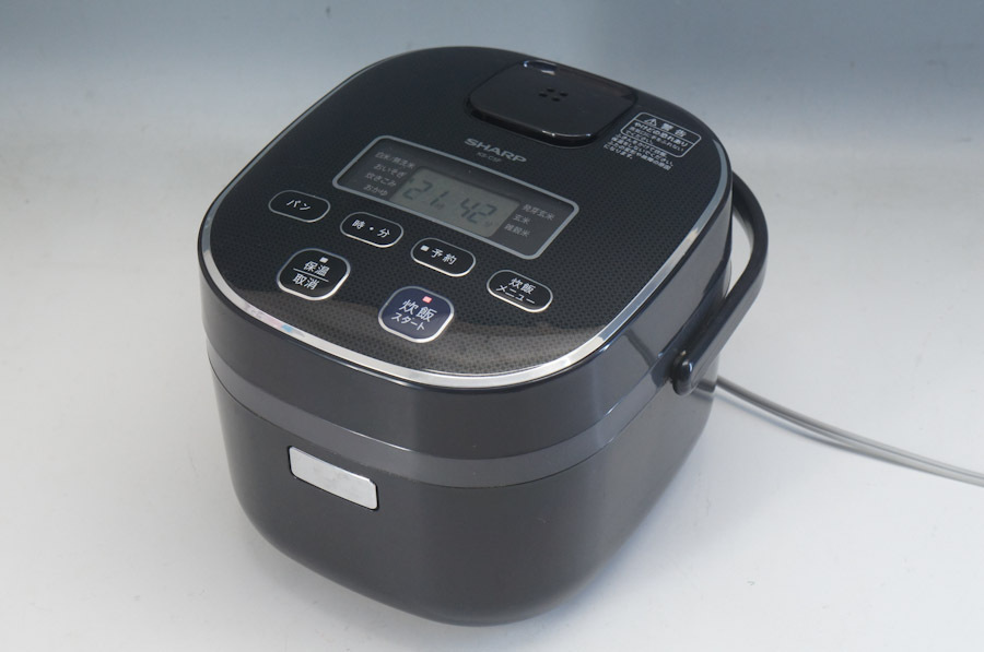 SHARPシャープ 3合炊きマイコンジャー炊飯器KS-C5F-B 13年製 ブラック 612f04(マイコン)｜売買されたオークション情報、yahooの商品情報をアーカイブ公開 ...