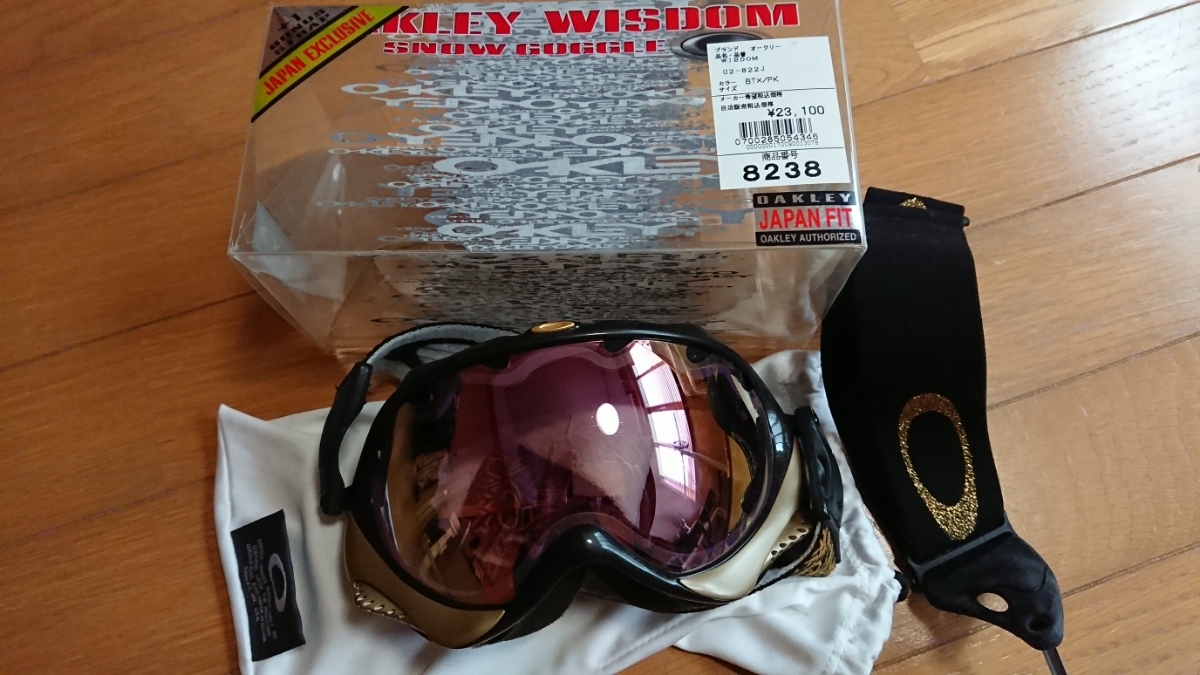 OAKLEY オークリー ゴーグルWISDOM 箱 収納袋 交換ストラップ 定価23 100円 少し難あり(オークリー)｜売買された ...