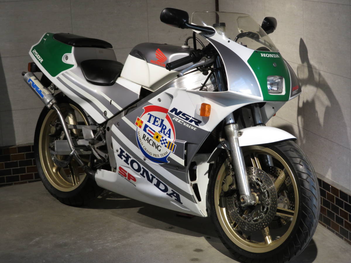 動画付 NSR250R MC18 SP 89 乾式クラッチ マグホイール 純正カウル 1929(126cc-250cc)｜売買されたオークション情報、yahooの商品情報をアーカイブ公開 ...