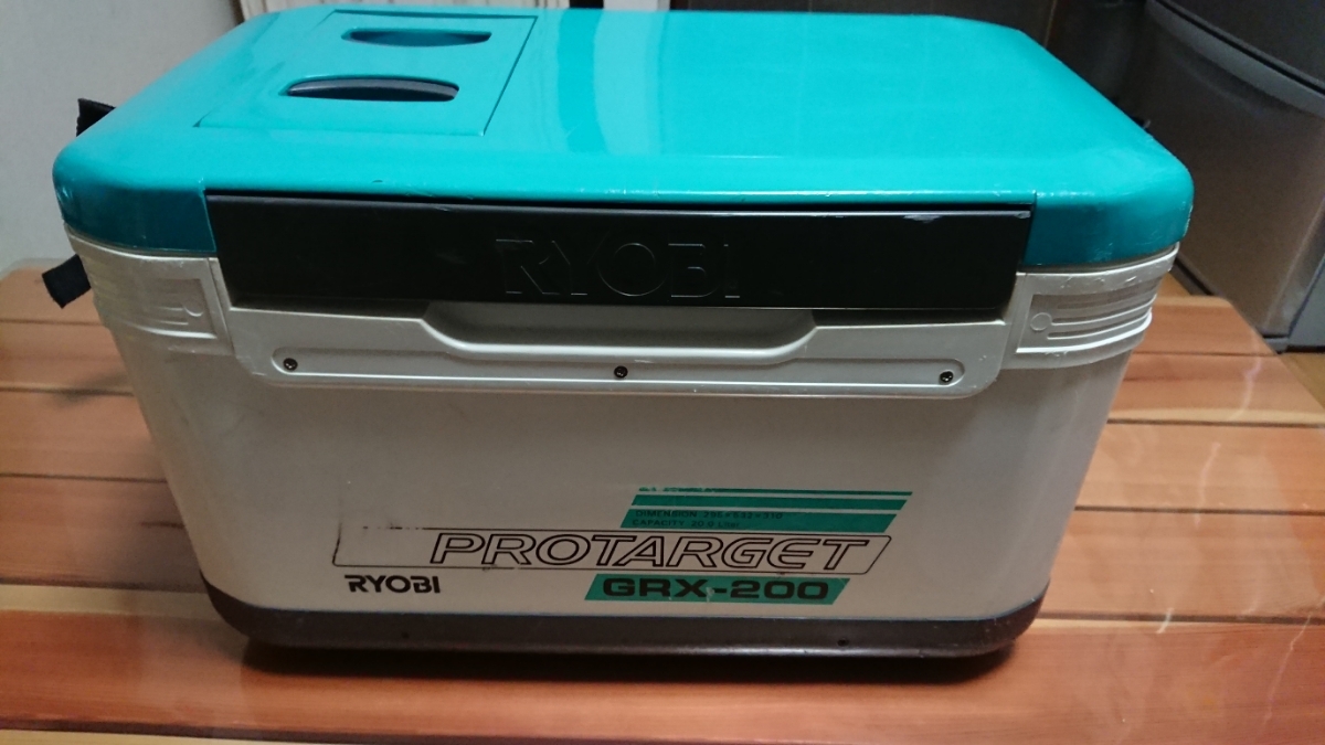RYOBI プロターゲット 20L クーラーボックス リョービ PROTARGET 蓋も両面開きます(30L未満)｜売買されたオークション情報、yahooの商品情報をアーカイブ公開 ...