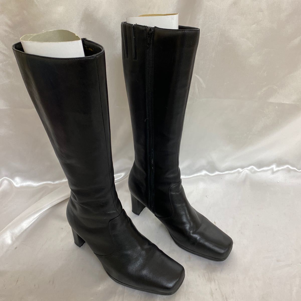 ロングブーツ 23.5cm ヒール7㎝ レディース ブラック レザー ノーブランド サイドジッパー W-77(23.5cm)｜売買されたオークション情報、yahooの商品情報をアーカイブ公開 ...