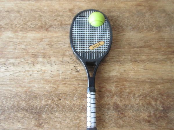 AK81 レトロライター テニスラケット ミニチュア ガスライター アンティーク ヴィンテージ 90s(ガスライター)｜売買されたオークション ...