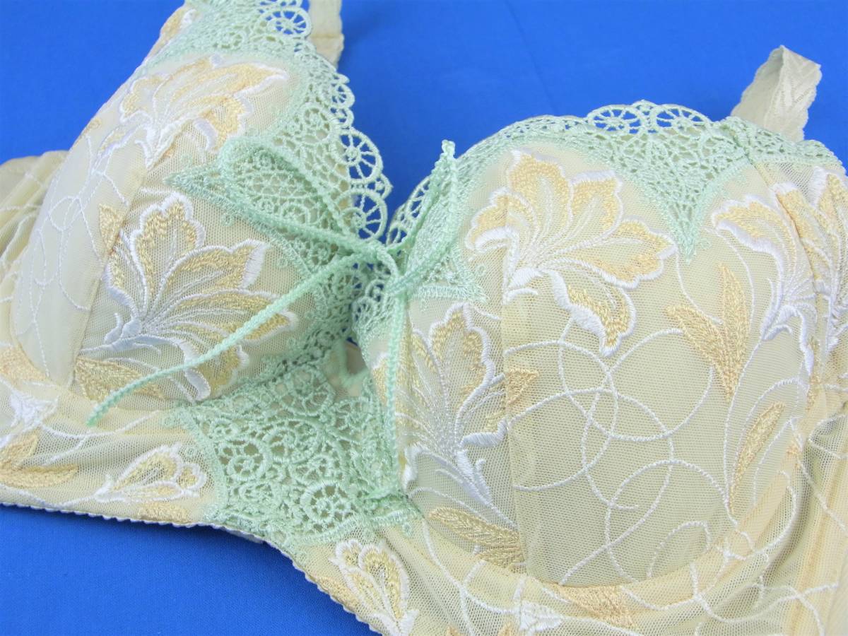 48055-14 マルコ モンマリエ メイベル 3/4カップショートブラジャー D70 イエロー MARUKO/高級補正下着/ボディメイク/矯正インナー(Dカップ)｜売買されたオークション情報 ...