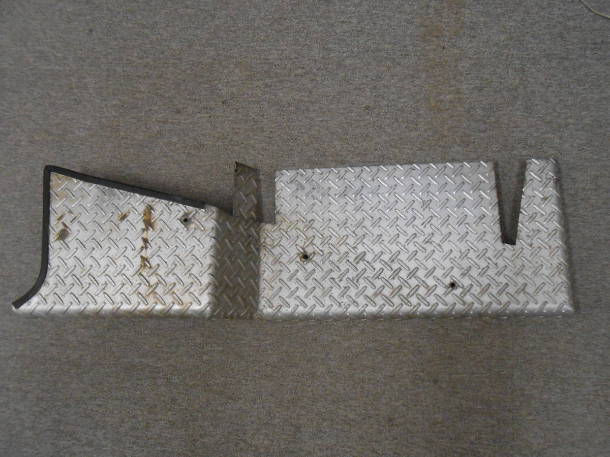 三菱 ジープ アルミステップ左右セット J53 J54 J55 J56 J57 J58 J59 等に取り付け可能 品(サイド)｜売買されたオークション情報、yahooの商品情報をアーカイブ公開 ...