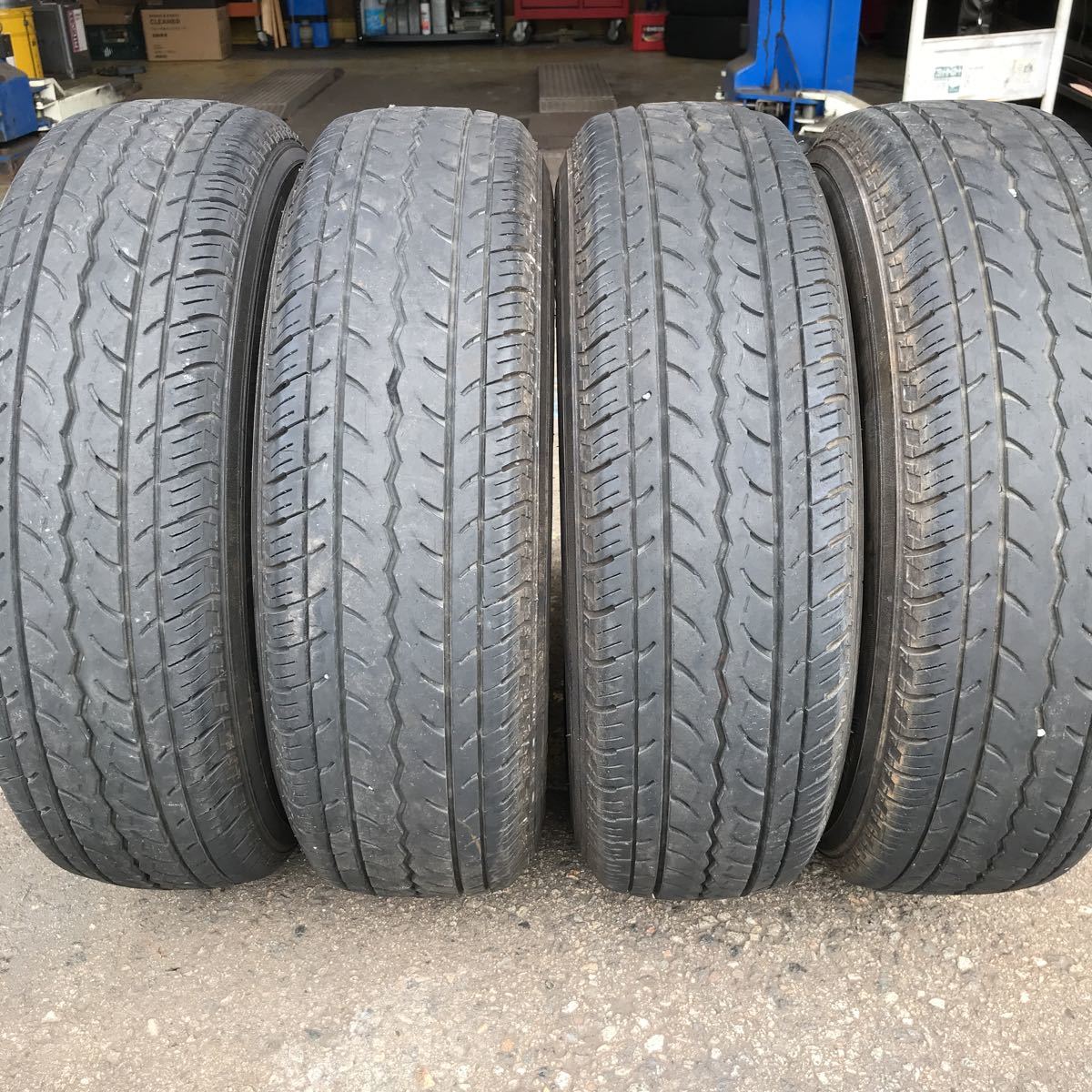 訳あり 185R14 8PR LT 3本 185R14 6PR LT 1本 ヨコハマ JOB RY52(中古品)｜売買されたオークション情報 ...