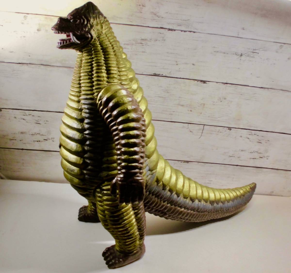 昭和レトロ レッドキング ソフビ 身長36cm 1984年 バンダイ 品 RUS-76(その他)｜売買されたオークション情報、yahooの商品情報をアーカイブ公開 - オークファン ...