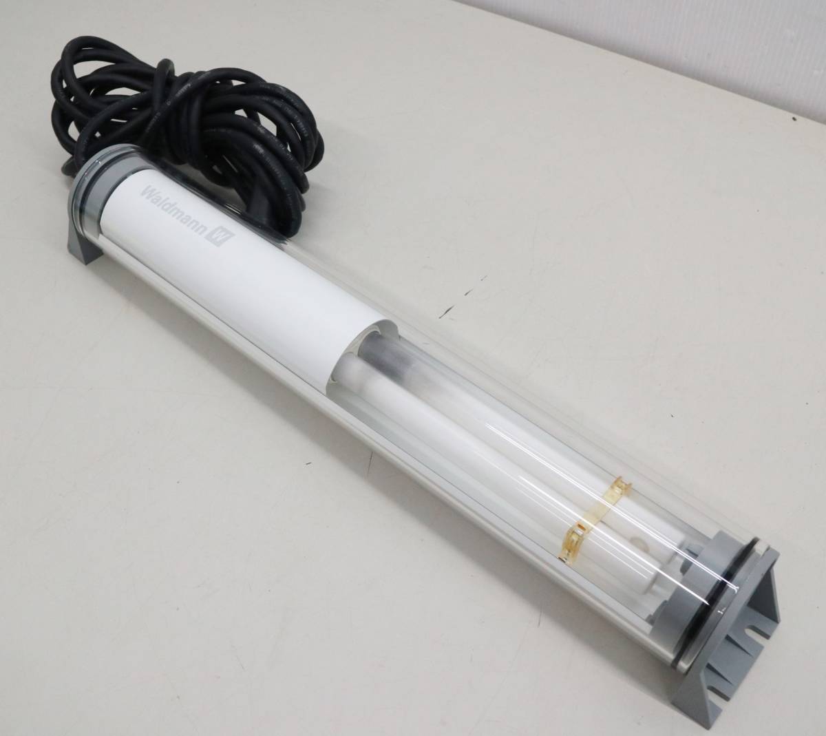 ｜蛍光灯照明器具｜Waldmann ヴァルドマン RL70CE-118｜100V 50/60Hz 1×18W IP 67 G4624(その他 ...