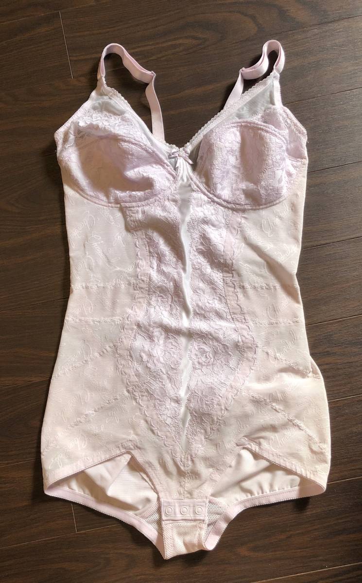 和歌軌5 補正下着 シャンデール ボディスーツ E85(Eカップ以上)｜売買されたオークション情報、yahooの商品情報をアーカイブ公開 - オークファン（aucfan.com）