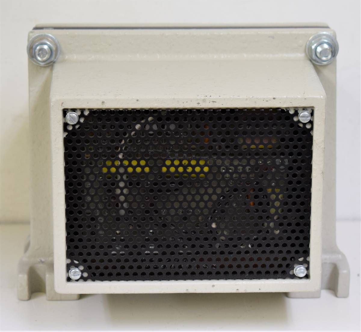 米国 PRECISION P/N 7550 115V/2.0KVA AC LINE REGULATOR 安定化電源(オーディオ機器)｜売買され ...