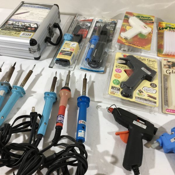はんだごて グルーガン ミニコング他 工具 まとめて 品多め 動作未確認 #G-329(はんだごて)｜売買されたオークション情報、yahooの商品情報をアーカイブ公開 - オークファン ...