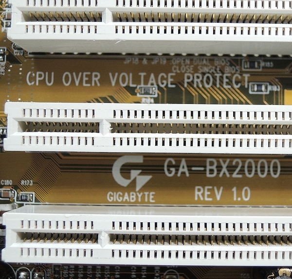 GIGABYTE マザーボード GA-BX2000 動作未確認(GIGA-BYTE)｜売買されたオークション情報、yahooの商品情報を ...