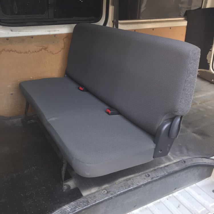 DX デラックス GLパッケージ 200系 レジアスバン ハイエース 純正 KDH THR リアシート 3人掛け シートベルト 一式 セット(トヨタ用)｜売買されたオークション情報、yahoo ...