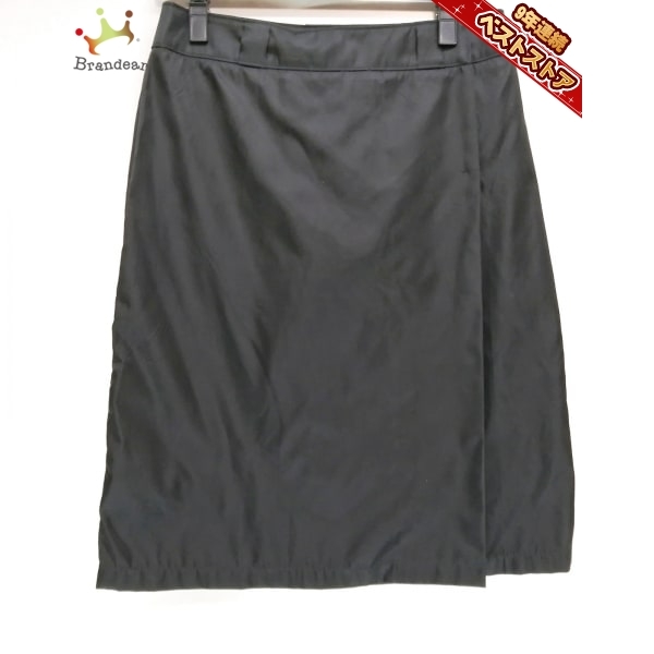 プラダ PRADA 巻きスカート サイズ40 M - 黒 レディース ボトムス(その他)｜売買されたオークション情報、yahooの商品情報をアーカイブ公開 - オークファン（aucfan.com）