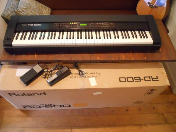 Roland RD-600 電子ピアノ ローランド(ローランド)｜売買されたオークション情報、yahooの商品情報をアーカイブ公開 ...