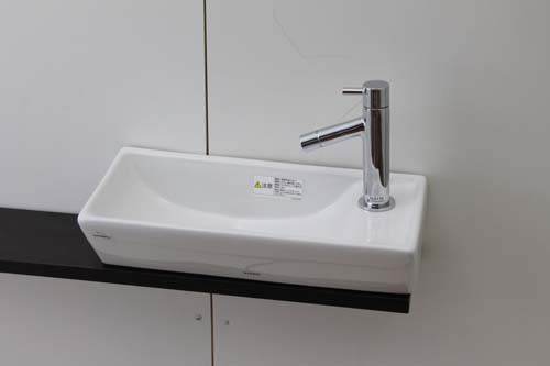 展示品/ /TOTO/手洗ボウル/L40D/水栓付/W360/陶器/ホワイト(手洗器)｜売買されたオークション情報、yahooの商品情報を ...