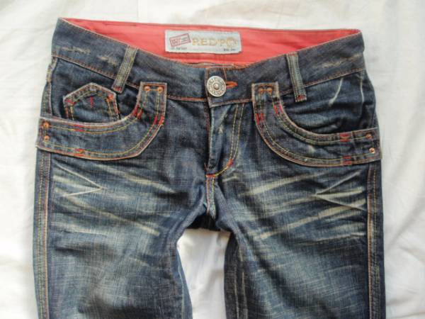 W25 REDPEPPERダメージ加工デニム ブーツカット レッドジーンズ(女性用)｜売買されたオークション情報、yahooの商品情報をアーカイブ公開 - オークファン（aucfan.com）