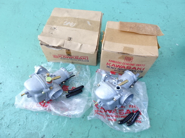 W1S W1SA W1 カワサキ純正 キャブレター 左右セット 当時物(キャブレター)｜売買されたオークション情報、yahooの商品情報を ...
