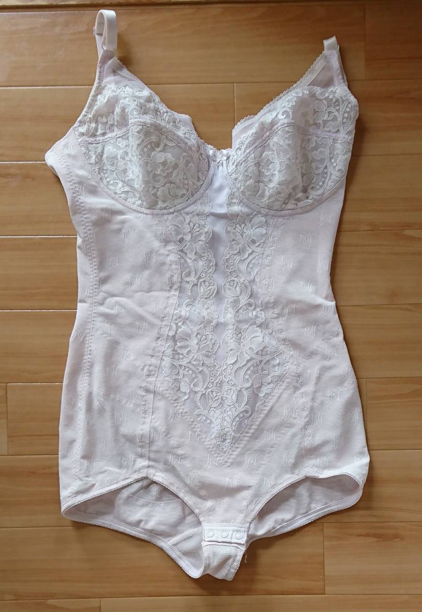 マイフィット ボディスーツ ボディースーツ E90LL(Eカップ以上)｜売買されたオークション情報、yahooの商品情報をアーカイブ公開 - オークファン（aucfan.com）