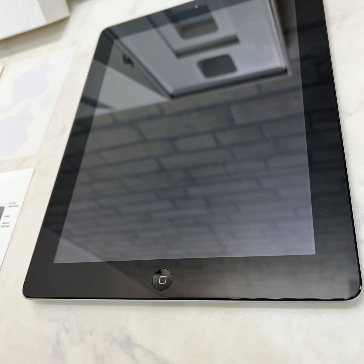 良品 第二世代 iPad2 Wi-Fi 32GB ブラック MC770LL/A 箱付き A1359 初期化済み(iPad本体)｜売買されたオークション情報、yahooの商品情報をアーカイブ公開 ...