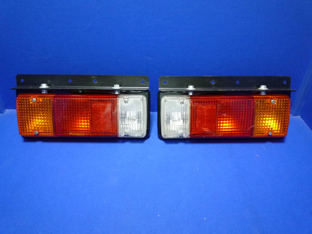 純正品 トラック リアテール 24V 左右セット TOYOTA 36-10A トヨタ ダイナ トヨエース 日野 デュトロ等(テールライト)｜売買されたオークション情報、yahooの商品情報を ...
