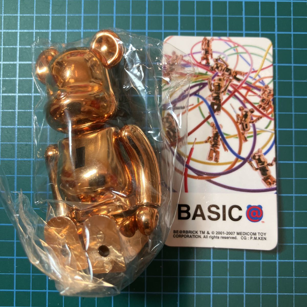 ベアブリックシリーズ15/ベーシックBASIC/I.100%bear brick(キューブリック、ベアブリック)｜売買されたオークション情報、yahooの商品情報をアーカイブ公開 ...