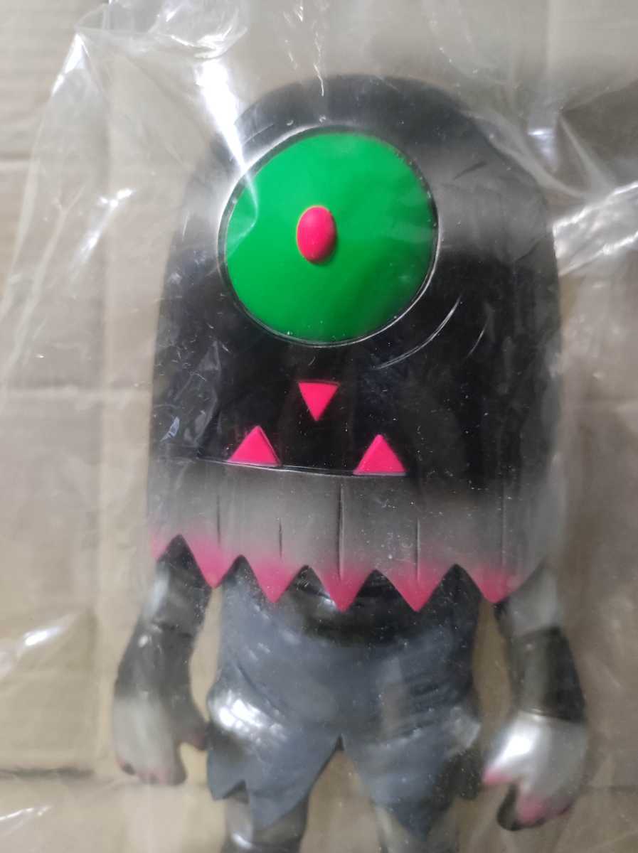 Tim Biskup X T9G HELPER 黒成型 緑 シルバー ピンク塗装 intheyellow インザイエロー ランジロン バイロン ...